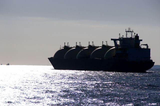 What are the different types of vessels?