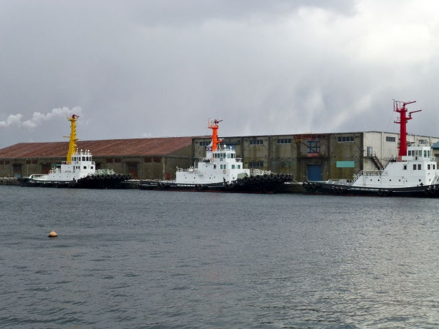 What are the different types of vessels?