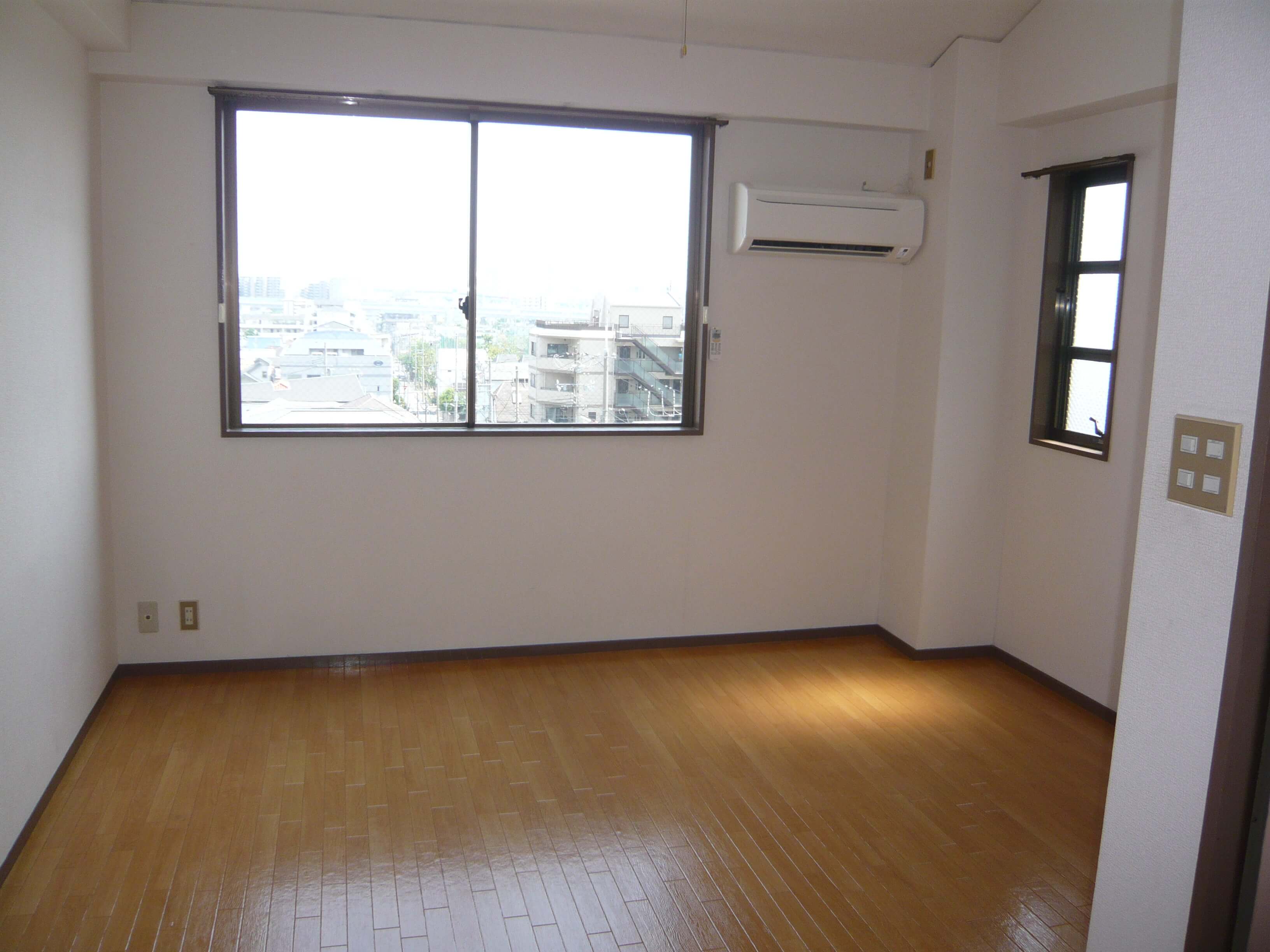 ONE: Jupiter Building | home