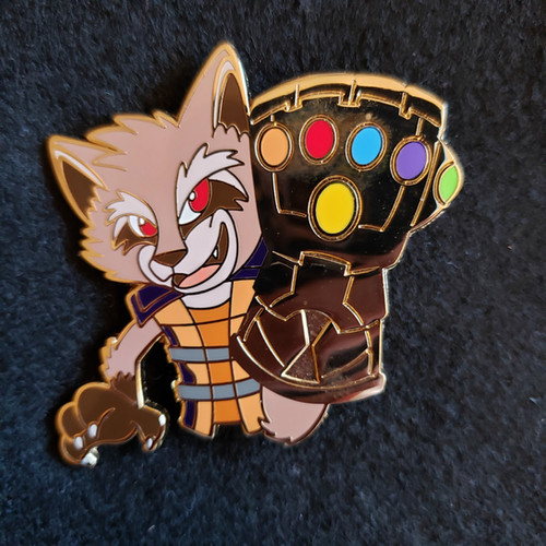 Rocket Raccoon with Gauntlet Pin | Convention History