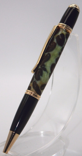Irish cream | Pens And Needles Cra