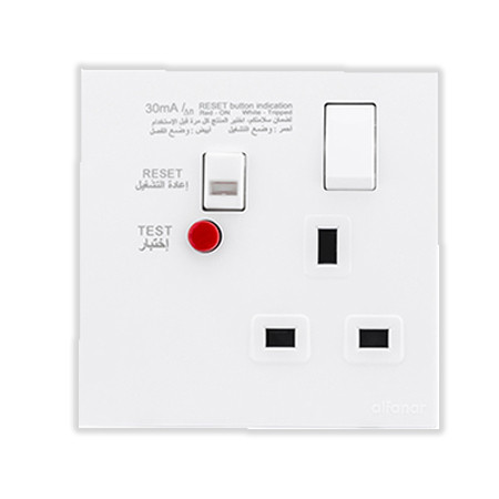 13A 1 GANG RCD SWITCHED SOCKET | ALFANAR Optimal Light