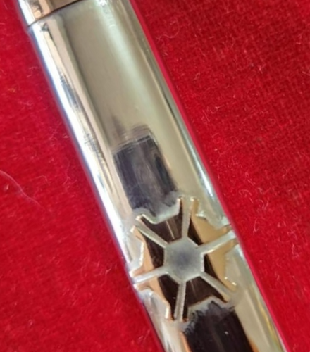 Bomba Mil Furos de Prata com bocal e logo de Ouro