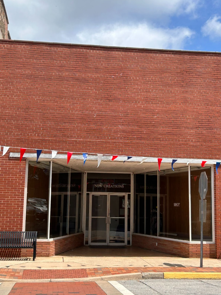 121 E Laurens Street | Laurens, SC