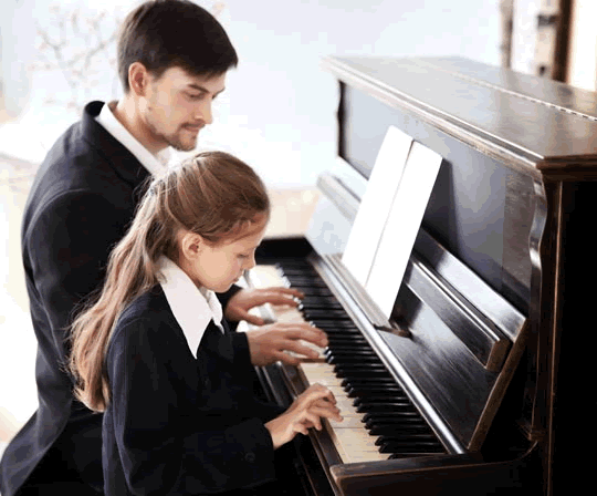 Piano Lessons Near Me