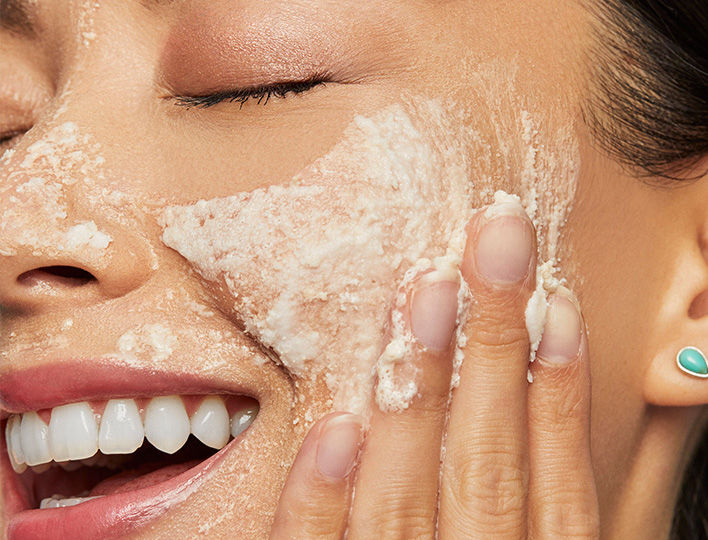 Learn How to Exfoliate your Skin Properly