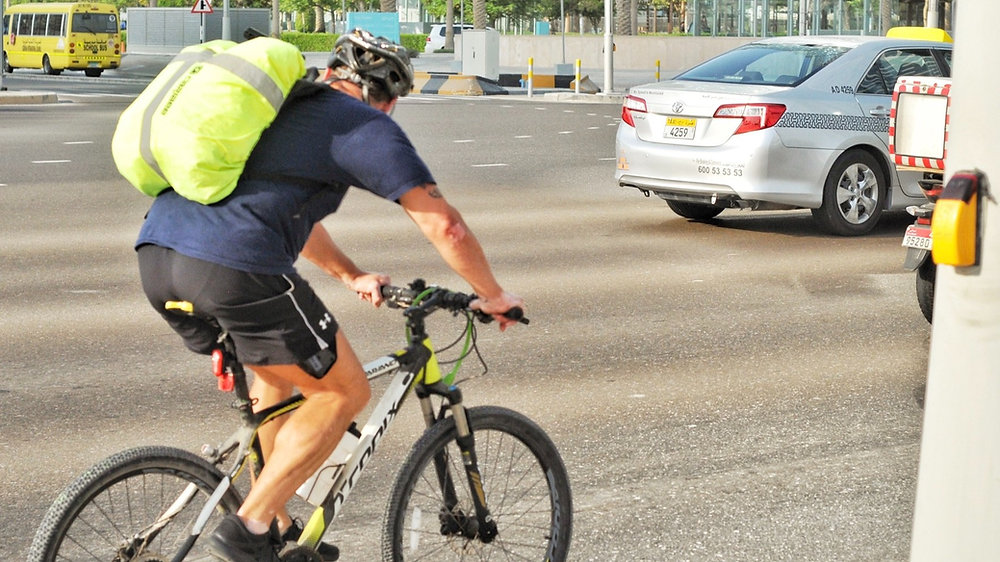 Victoria the last to force safe passing distance for cyclists