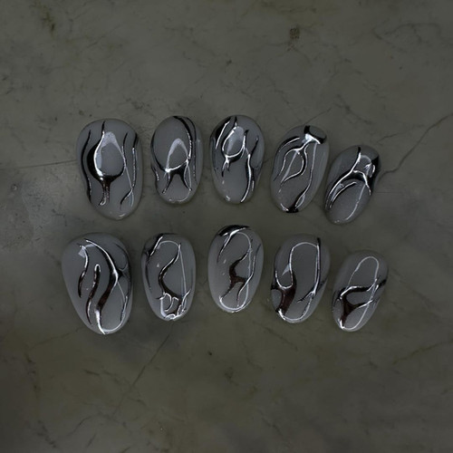 Metallic abstract | Moon Claws