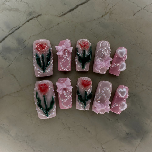Rosy Romance | Moon Claws