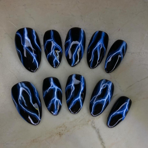 Blue bolt | Moon Claws