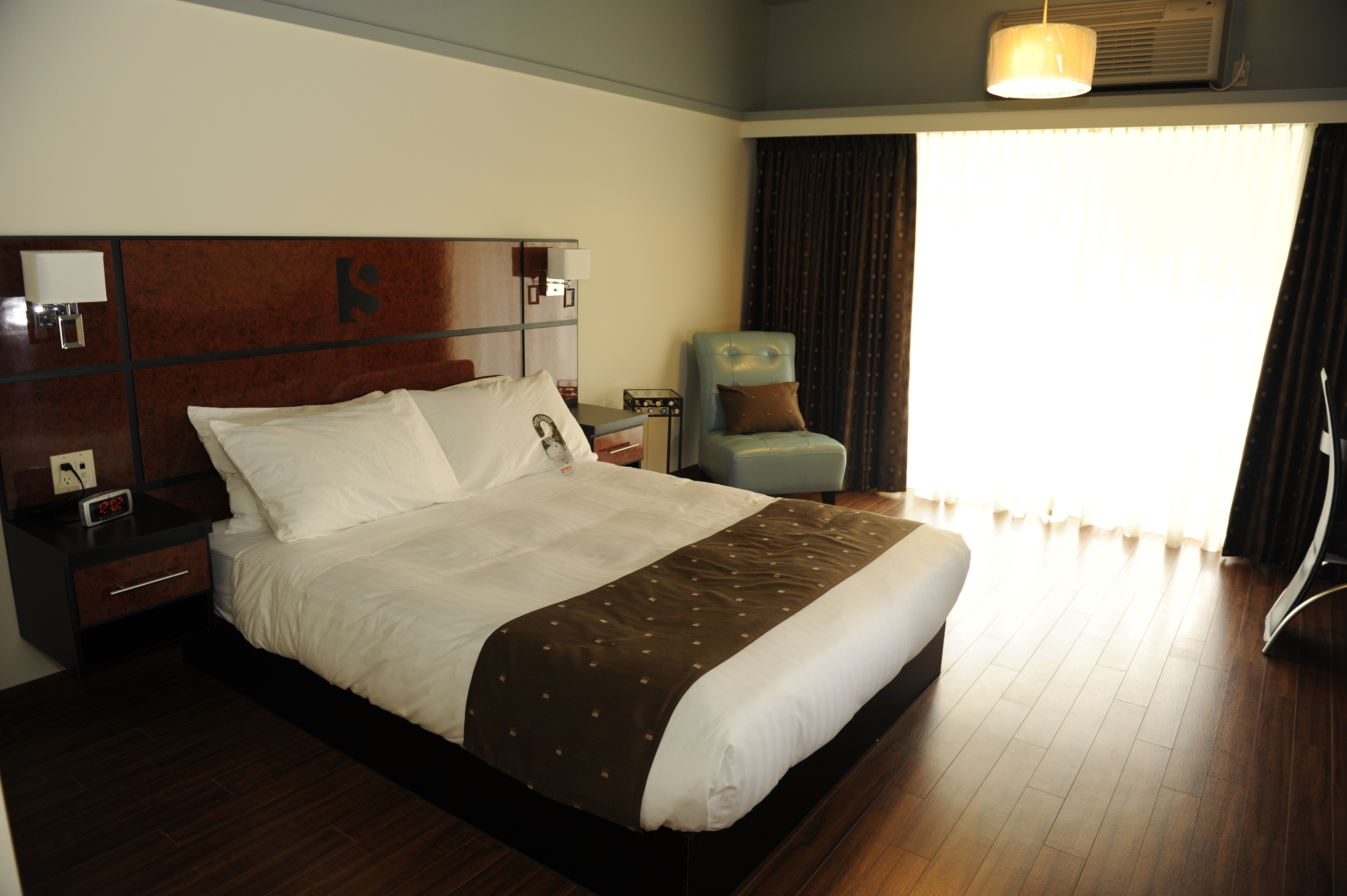 Samuels Hotel, Goderich, Ontario, Lake Huron Vacation