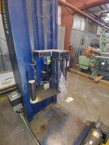Lantech Stretch Wrapping Machine | Coker & Associates