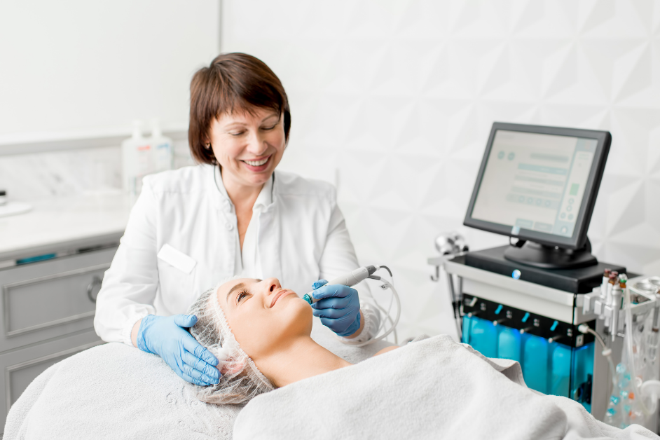 ADVANCED SKINCARE THERAPIST