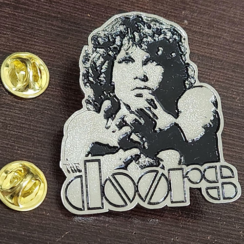 THE DOORS - Logo Jim Morrison METAL PIN | black-wings