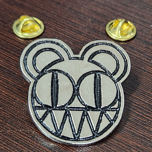 RADIOHEAD - Symbol METAL PIN | black-wings