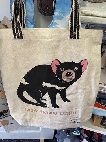 Heritage Isle Tasmanian Devil Tote Bag | The Puzzle People