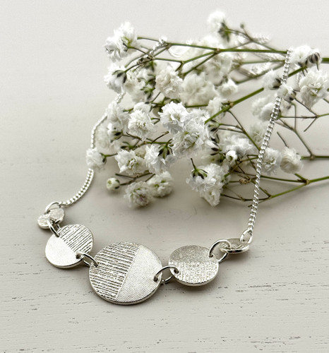 Isla | Hare and Moon Jewel