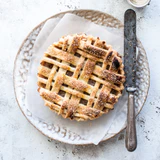 Rustic hand moulded starter plate | NeutraKitchen