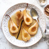 Rustic hand moulded starter plate | NeutraKitchen