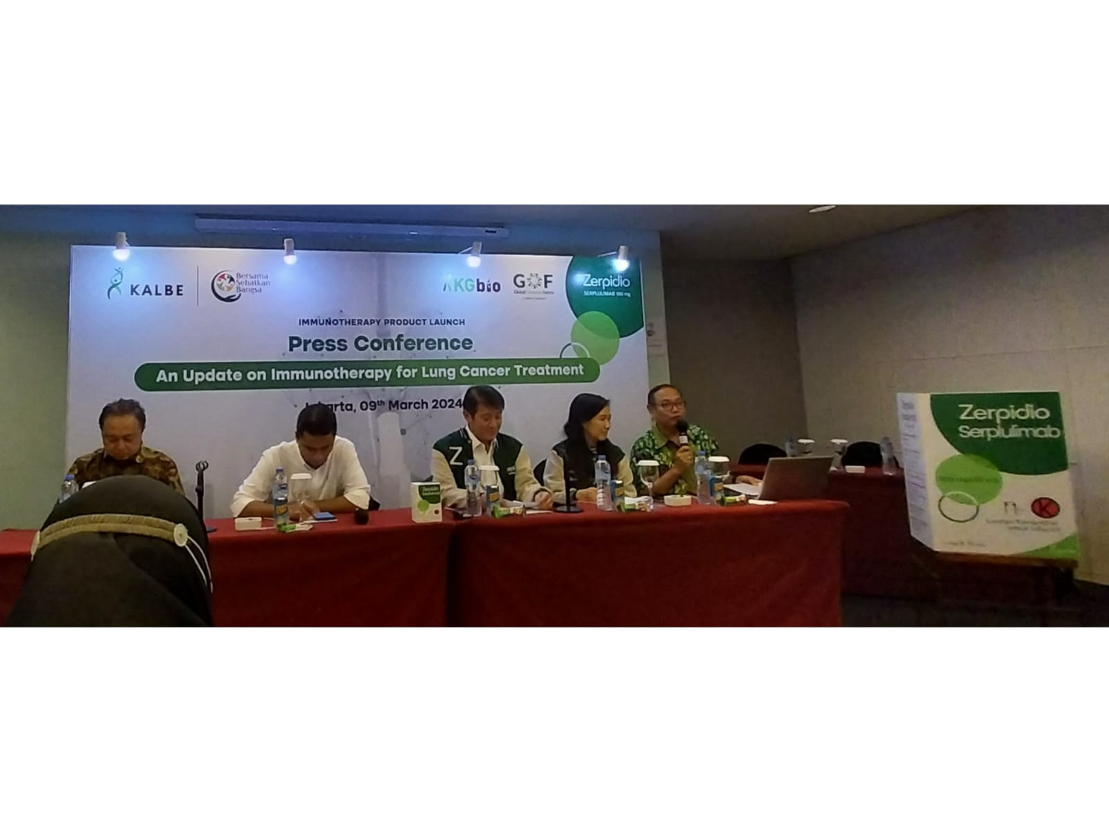 9d936120-8085-4738-b279-5bd2148d7576