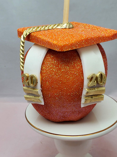 Graduation Cap Apple - PRE ORDER ONLY | The Perfect Touch Ev