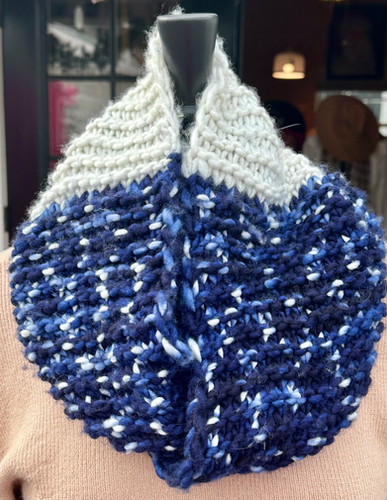 The 30's Snood Pattern | Over The Next Row