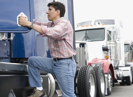 What is the 3-Point Contact Rule?