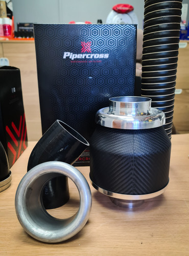 Pipercross Viper Closed Induction Kit | GE Automotive