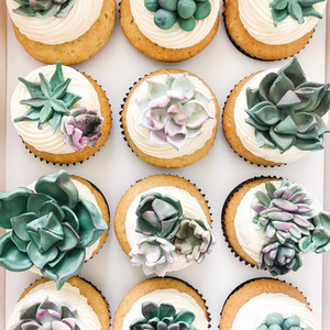 GALLERY | Love Riley