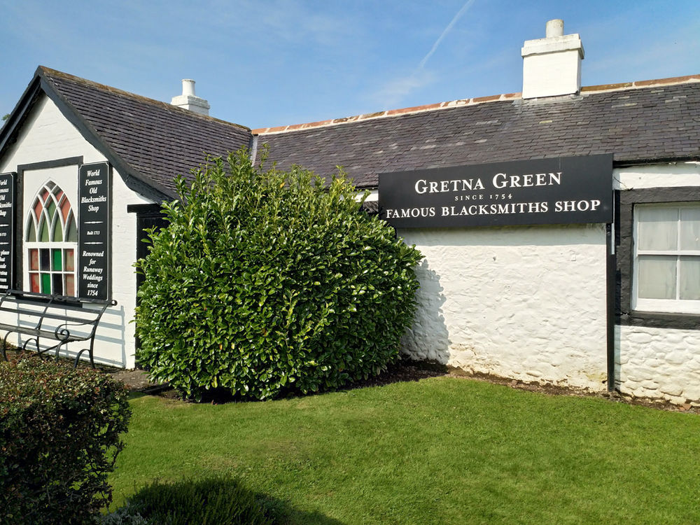 Gretna Green: Drama, Scandals, and Romance at the Scottish Border