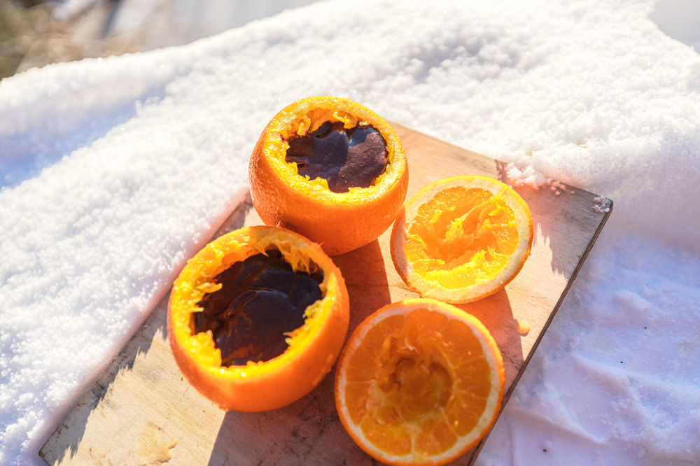 Mat på bål | Brownie stekt i appelsin