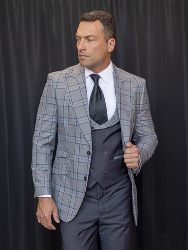 PARIS-3 MANZINI Men's 3-Piece Tailored Fit Plaid Business Suit | Manzini.us