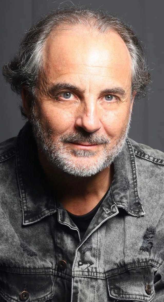 JOSEPH VASSALLO - Headshots and Pictures