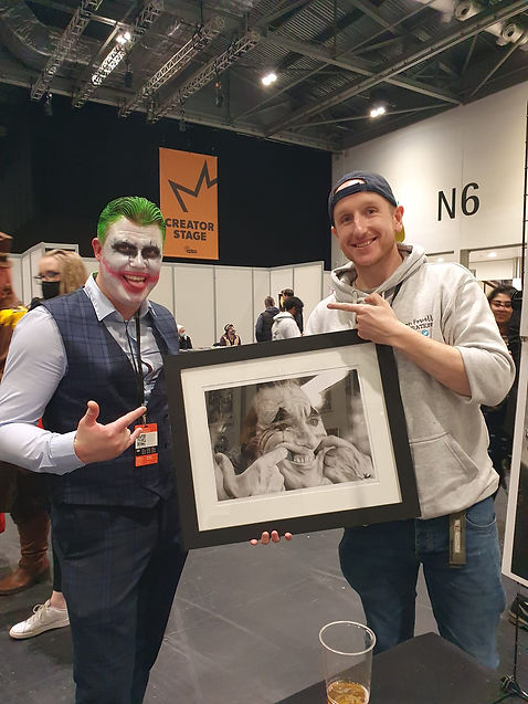 Simon Powell illustrations - About