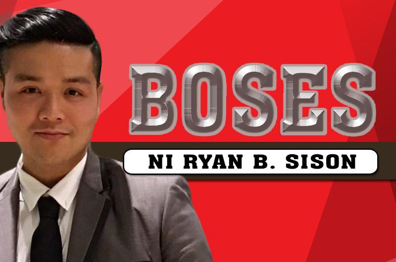 Mga batang hindi makapag-aral, tinuturuan ng sekyu habang naka-duty ... Mga batang hindi makapag-aral, tinuturuan ng sekyu habang naka-duty ...