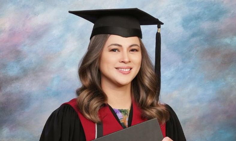 Bitbit ang pamilya, babu sa ‘Pinas… LARA, NAKA-GRADUATE NA SA CANADA