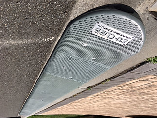 Ezi-Curb Driveway ramp for straight and curved driveways | FAQ