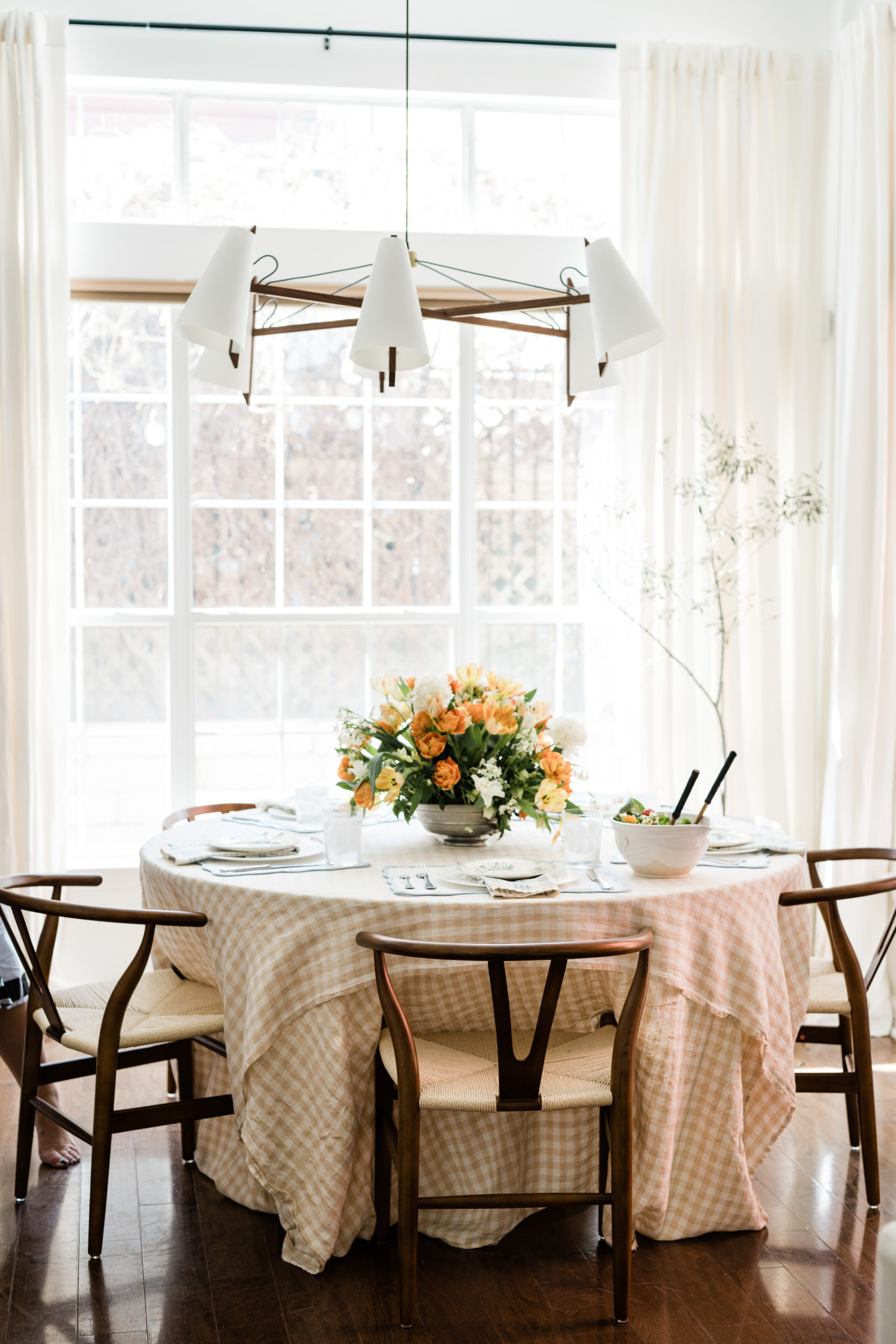 Why Hire a Photo Shoot Stylist?