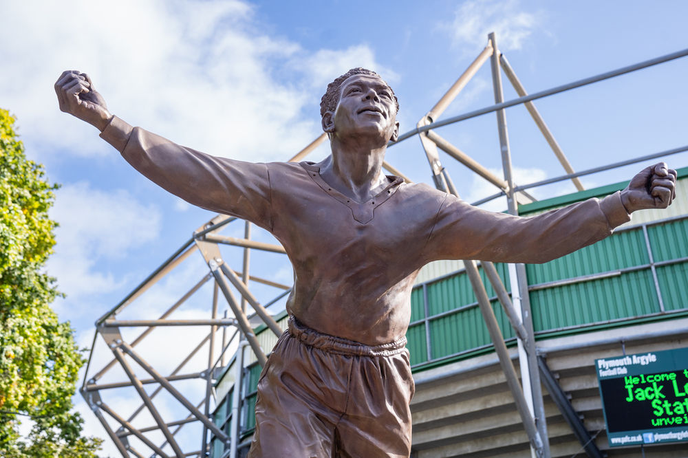 Jack Leslie statue unveiled at Plymouth Argyle