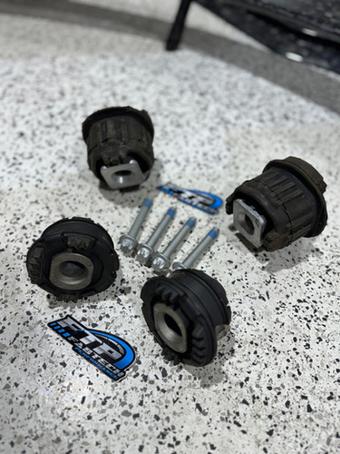 W211 OEM Mercedes Rear Subframe Busing Kit | FABTECH-PERFORMANCE