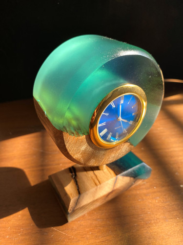 Small Round Table Clock | SPALT