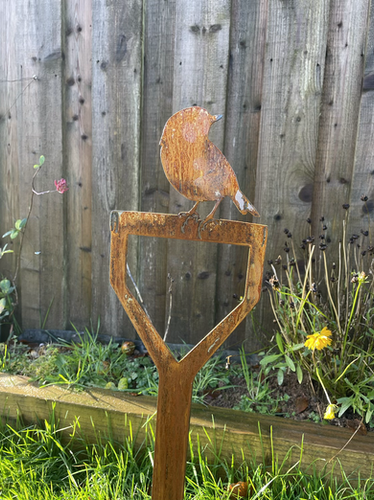 Rustic Robin on Spade | Beechwood Trinkets