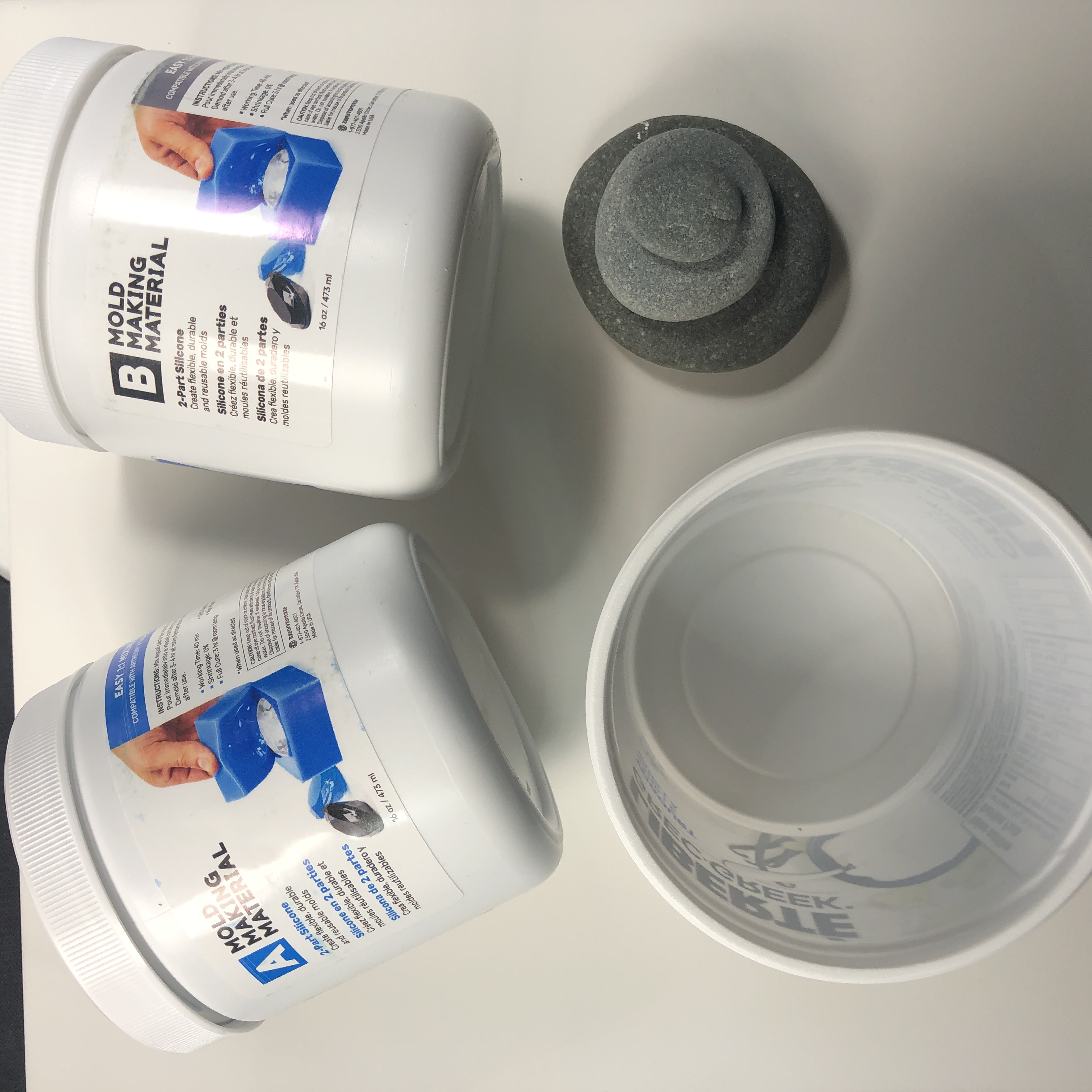 DIY Art Resin Beach Stone Stack