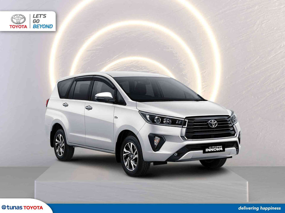 Perbedaan Toyota Innova Luxury Dengan Tipe G