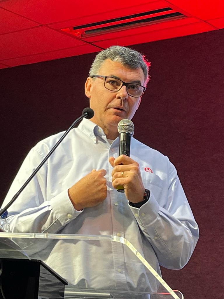 Cobb-Vantress indica manejo de machos reprodutores para melhor desempenho