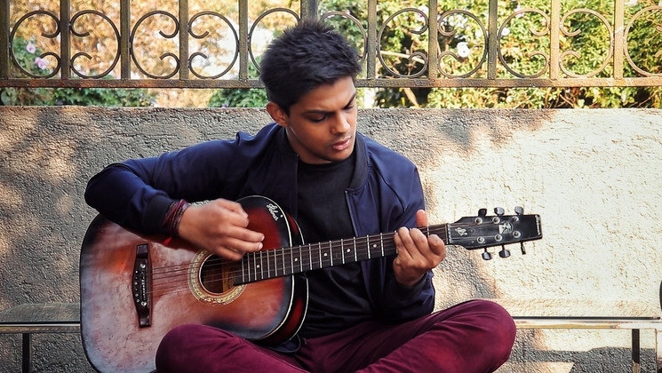 Samarth Saxena | Singer