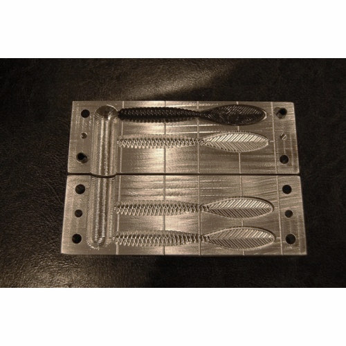 Enforcer Bait Molds curly tail molds