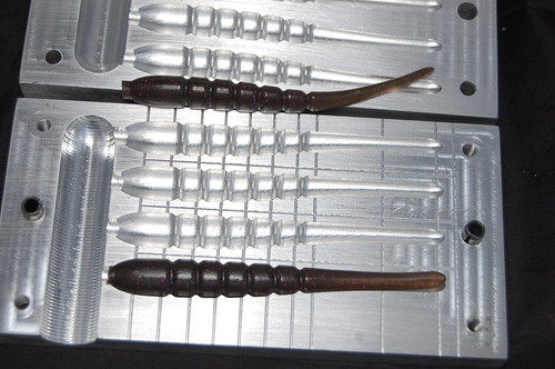 Enforcer bait molds worm molds