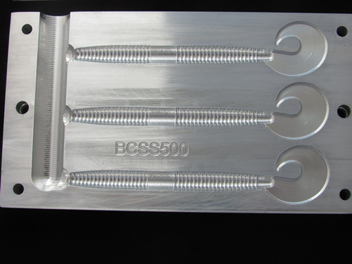 5" curly tail worm 3 cavity BCSS500 injection mold | enforcer-bait-molds