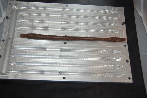 Enforcer bait molds worm molds